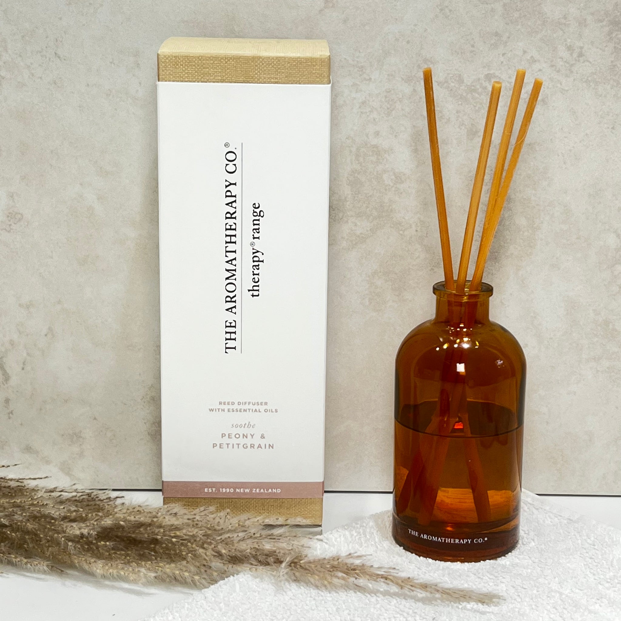 The Aromatherapy Co Therapy Range Soothe Petitgrain & Peony Reed ...